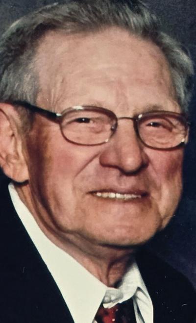 Andrew L. Goedken | Obituaries Dubuque | telegraphherald.com