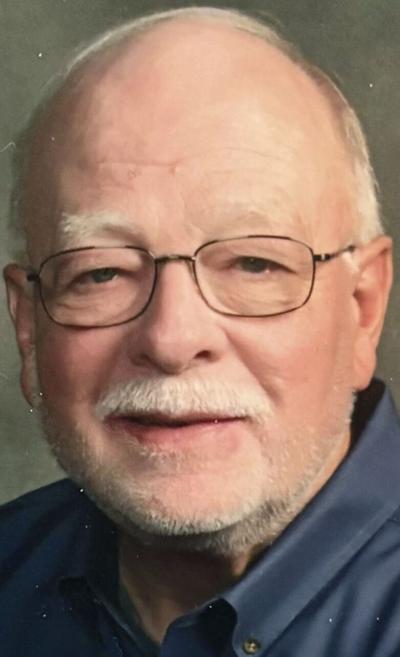 Stephen J. Schultz | Obituaries Dubuque | telegraphherald.com
