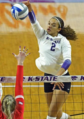 College notebook: Carter reaches 1,000-kill mark | Local Sports ...
