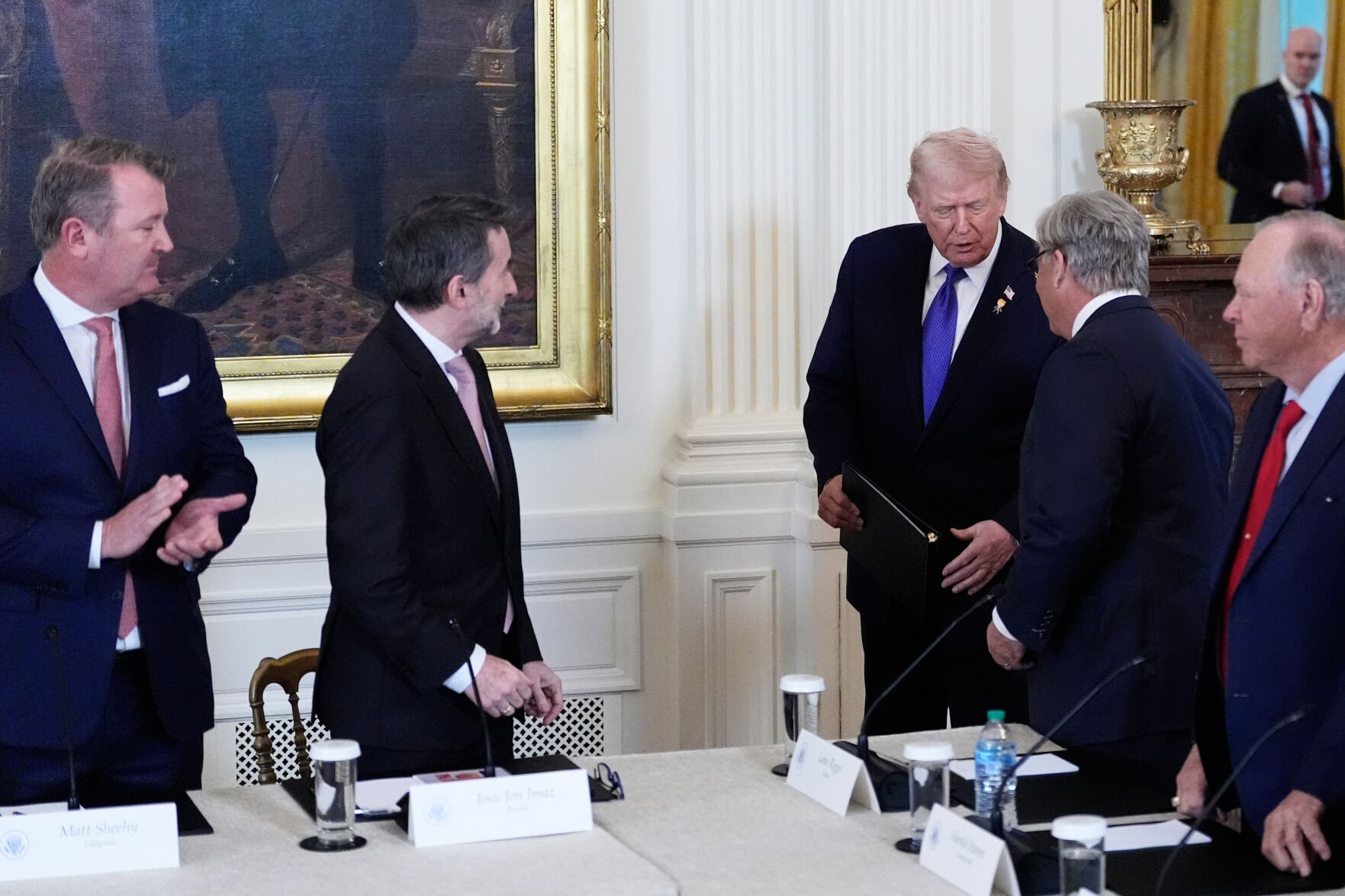 Trump | Upload Photos | telegraphherald.com