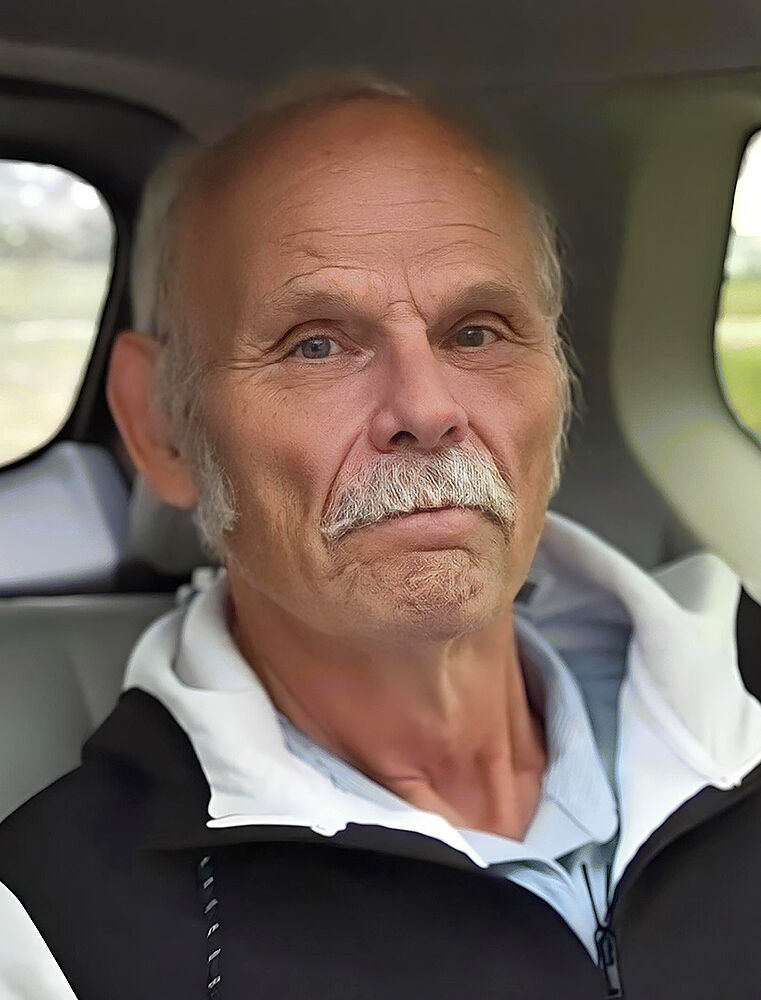 Eugene Benson | Obituaries Dubuque | telegraphherald.com