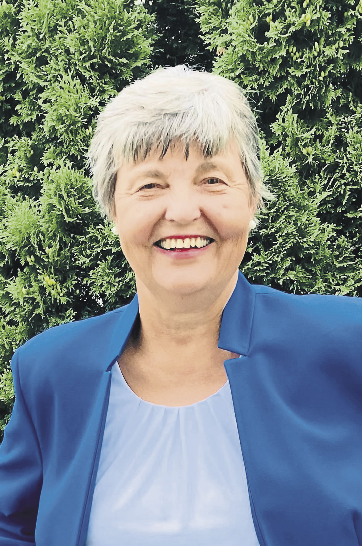 Retired educator running for Dubuque school board; incumbent files to ...