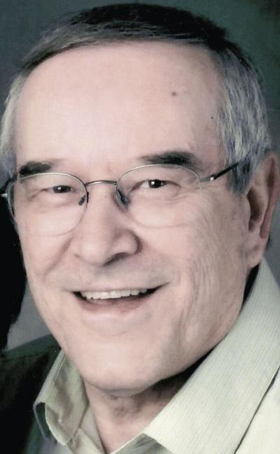 Gerald M. Roth | Obituaries Dubuque | telegraphherald.com