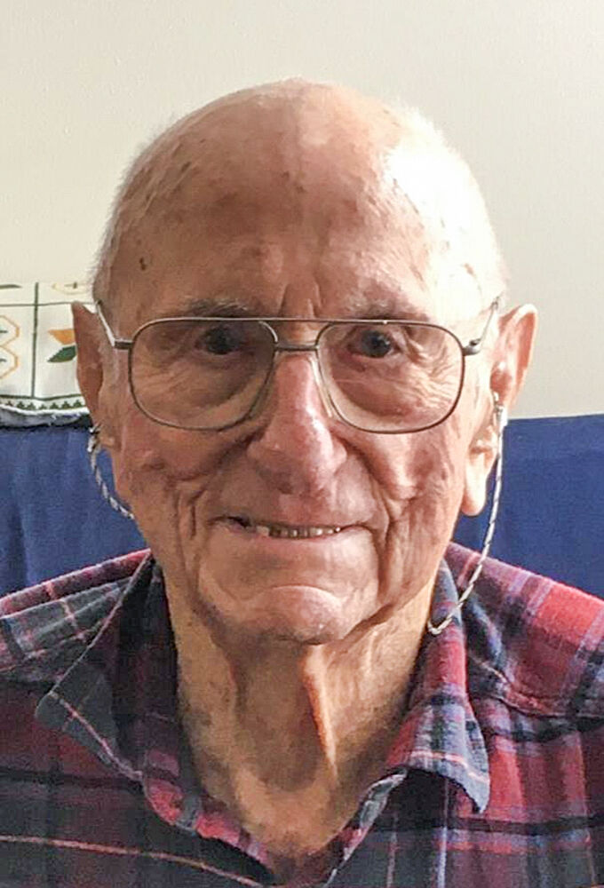 Clarence J. Adams | Obituaries Dubuque | telegraphherald.com