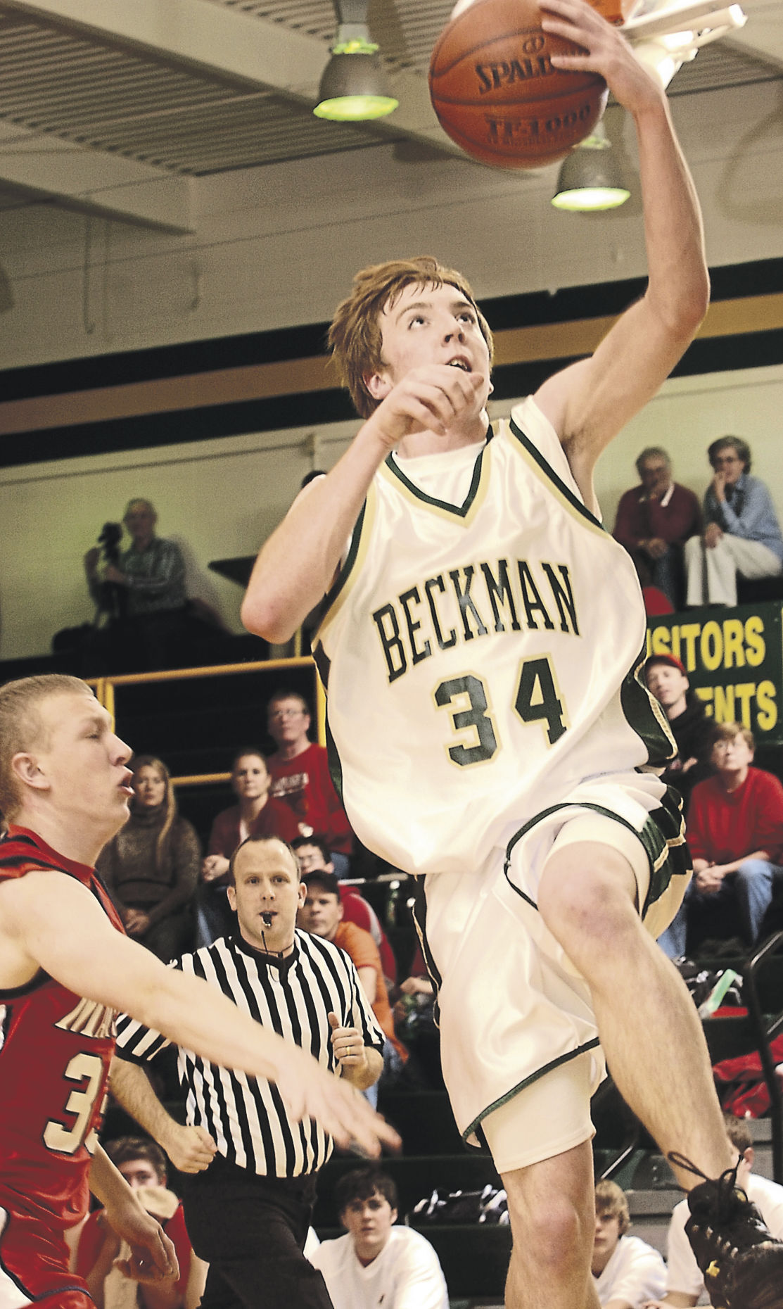 Boys prep basketball: Special bond between coaching staff leads Beckman ...