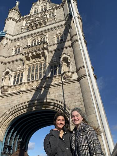 Not alone & still broke: My first month in London, England | Campus ...