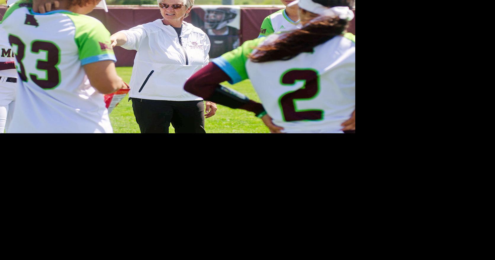 Softball Bears going for third straight 30-win season | Sports | the ...