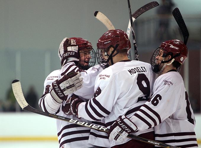 Ice Hockey vs Eastern Illinois | Gallery | the-standard.org