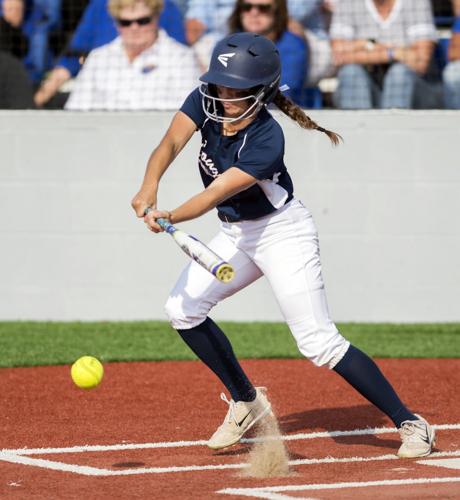 St. Thomas More cruises into quarterfinals after run-ruling Vandebilt ...