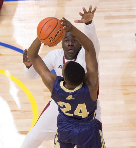 All's Wright: Dunham sophomore Jordan Wright blocks shot, hits key free ...