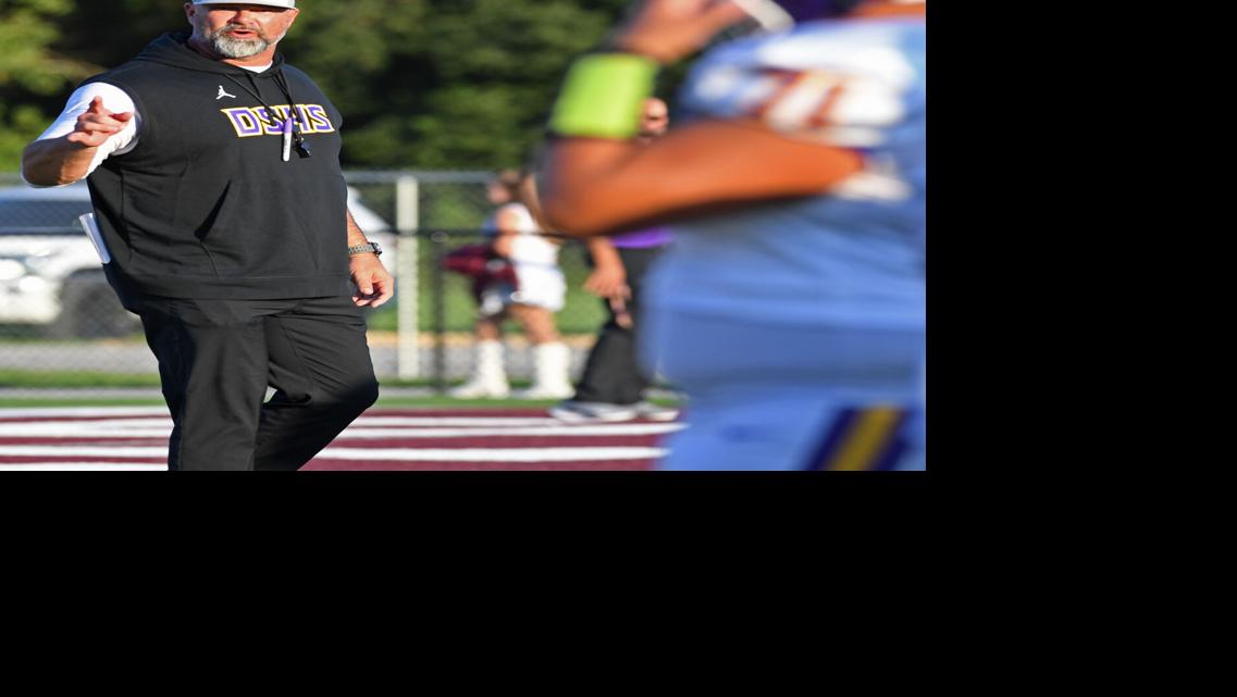 QB Jerry Horne helps Denham Springs blow by Southern Lab | High School ...