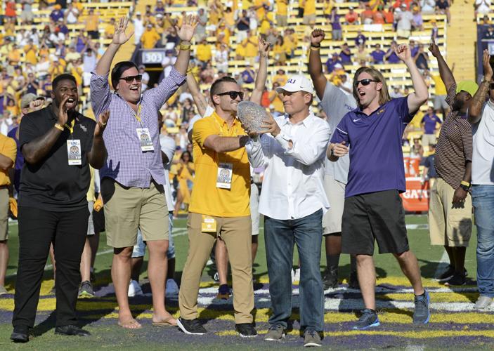 'No one skipped a beat': LSU stars return to Tiger Stadium as 2007 ...