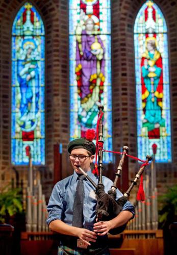 Video: Bagpipe players and drummers gather for competition | News ...