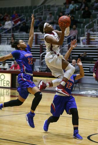 Notebook: Top-ranked Destrehan still perfect, looks to continue ...