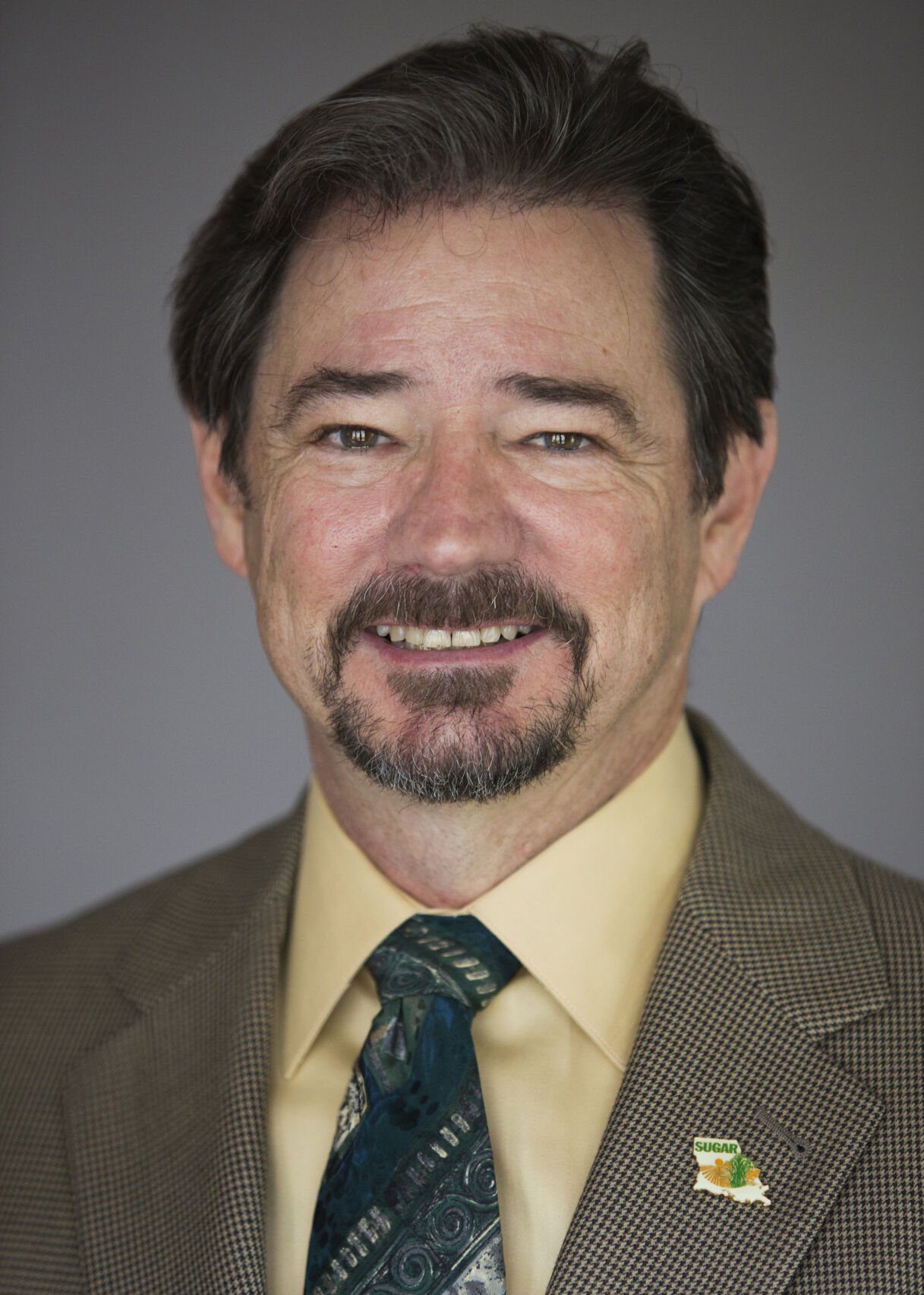 Curious Louisiana finds out why sugarcane trucks are open ...