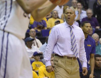 LSU basketball talk in the summer with Johnny Jones? These are sunny ...