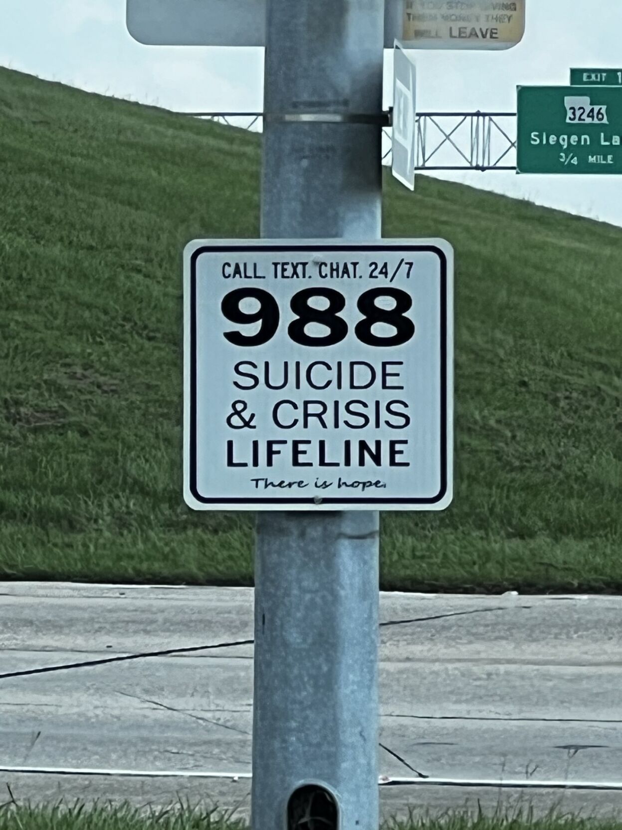Signs for 988 suicide hotline go up around Baton Rouge | Crime/Police ...