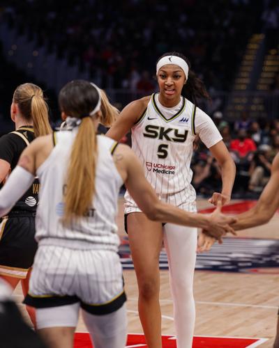 Kim Mulkey sits courtside; Angel Reese shines at Washington | LSU ...