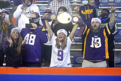 LSU, Florida and the shoe: After that wild penalty, these jokes and ...