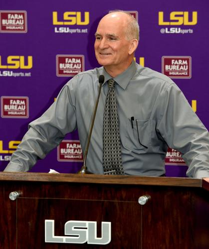 After caring for Mike the Tiger for 26 years, veterinarian David Baker ...