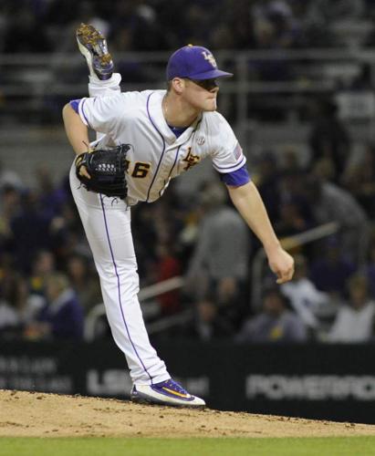 LSU’s new middle infield duo shines, and Jared Poché is strong in a 12 ...