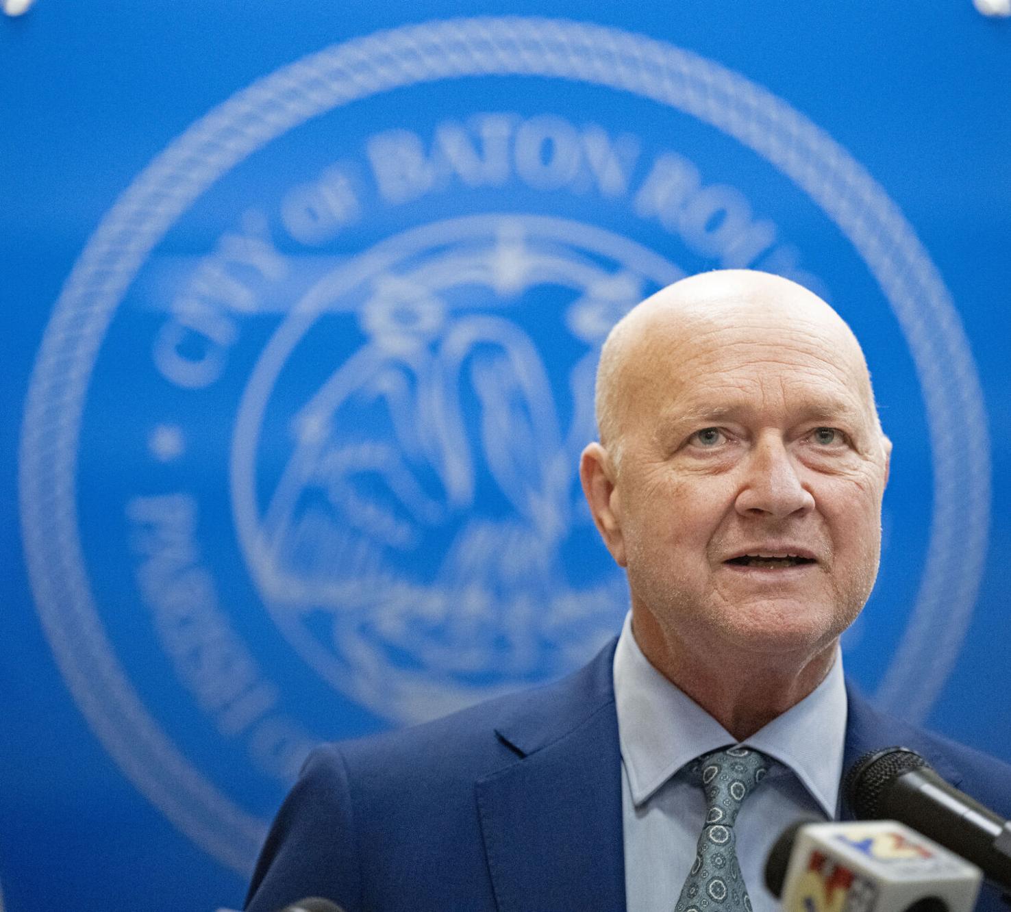 Baton Rouge to merge fire department, EMS, Mayor Sid Edwards says. Here ...