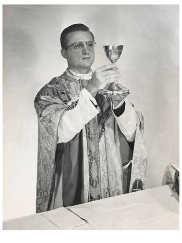 Fatherly Wisdom: Loyola celebrates president emeritus James Carter, S.J ...