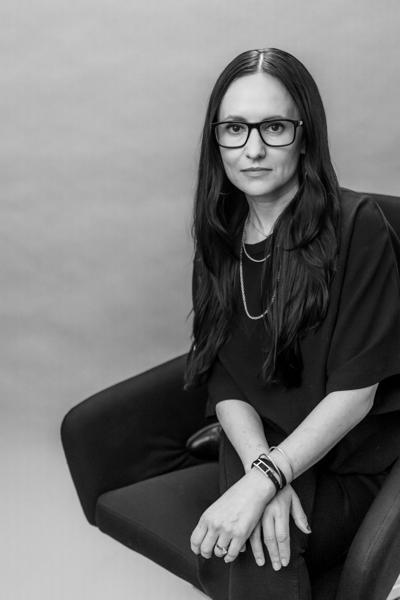 Ashley Weiss: Debunking myths about psychosis, schizophrenia ...