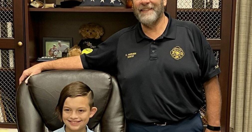 Copper Mill Elementary student Colton Satterfield serves as Mayor for ...