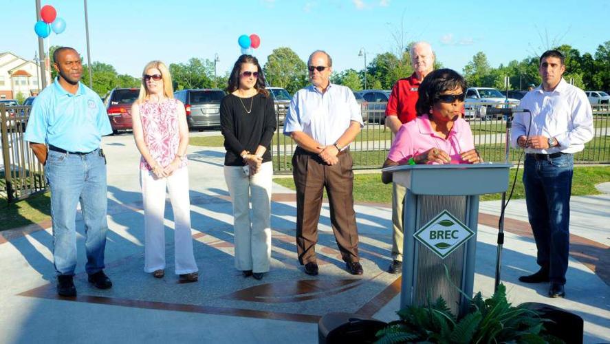 New mega tower, splash pad now open at Zachary park | Zachary ...