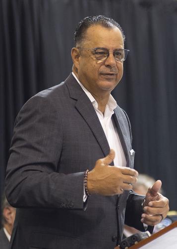 Jeff LeDuff encourages goal-setting during Zachary prayer breakfast ...