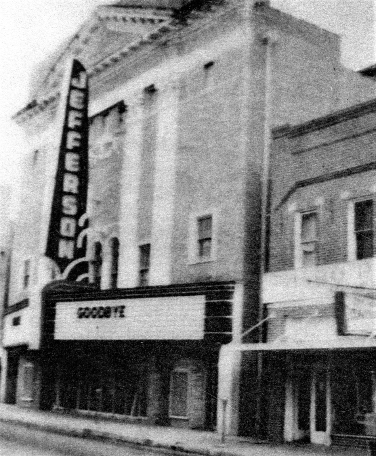 First movies, dates had at Lafayette's Jefferson Theatre First movies, dates had at Lafayette's Jefferson Theatre