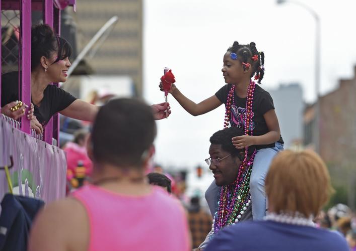 Baton Rouge festival parades fun, colorful | Entertainment/Life ...