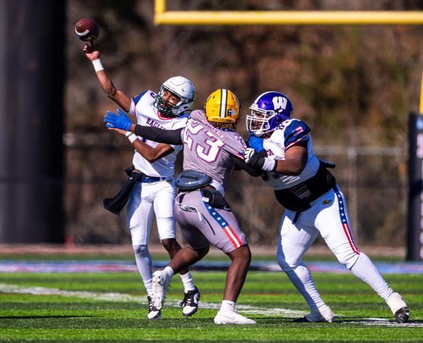 Second-half surge powers Patriots to Red Stick Bowl win | High School ...