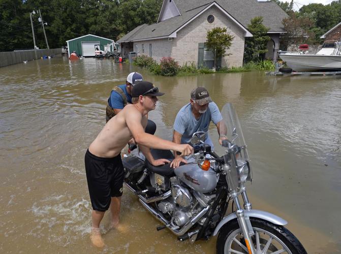 St. Amant-area Parish Councilman Randy Clouatre says he won't seek re ...