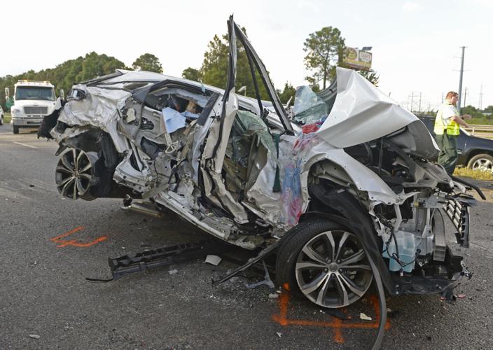 Child killed in major crash near Mississippi River bridge a 'hero' as ...