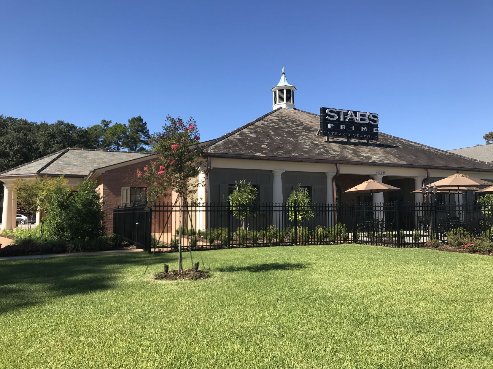 Stab's in Baton Rouge kicks out woman because of dress code | Food ...