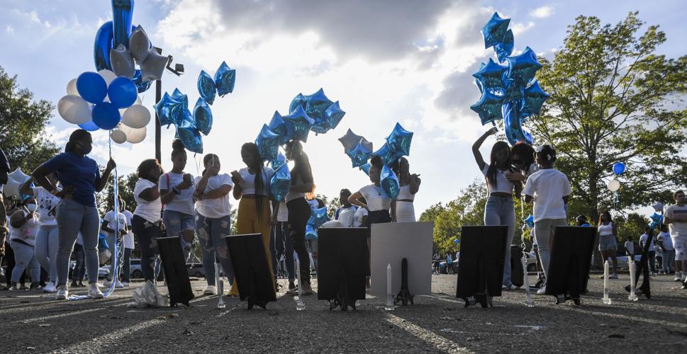 'A testament' of who he was: Hundreds gather for Moore Park shooting ...