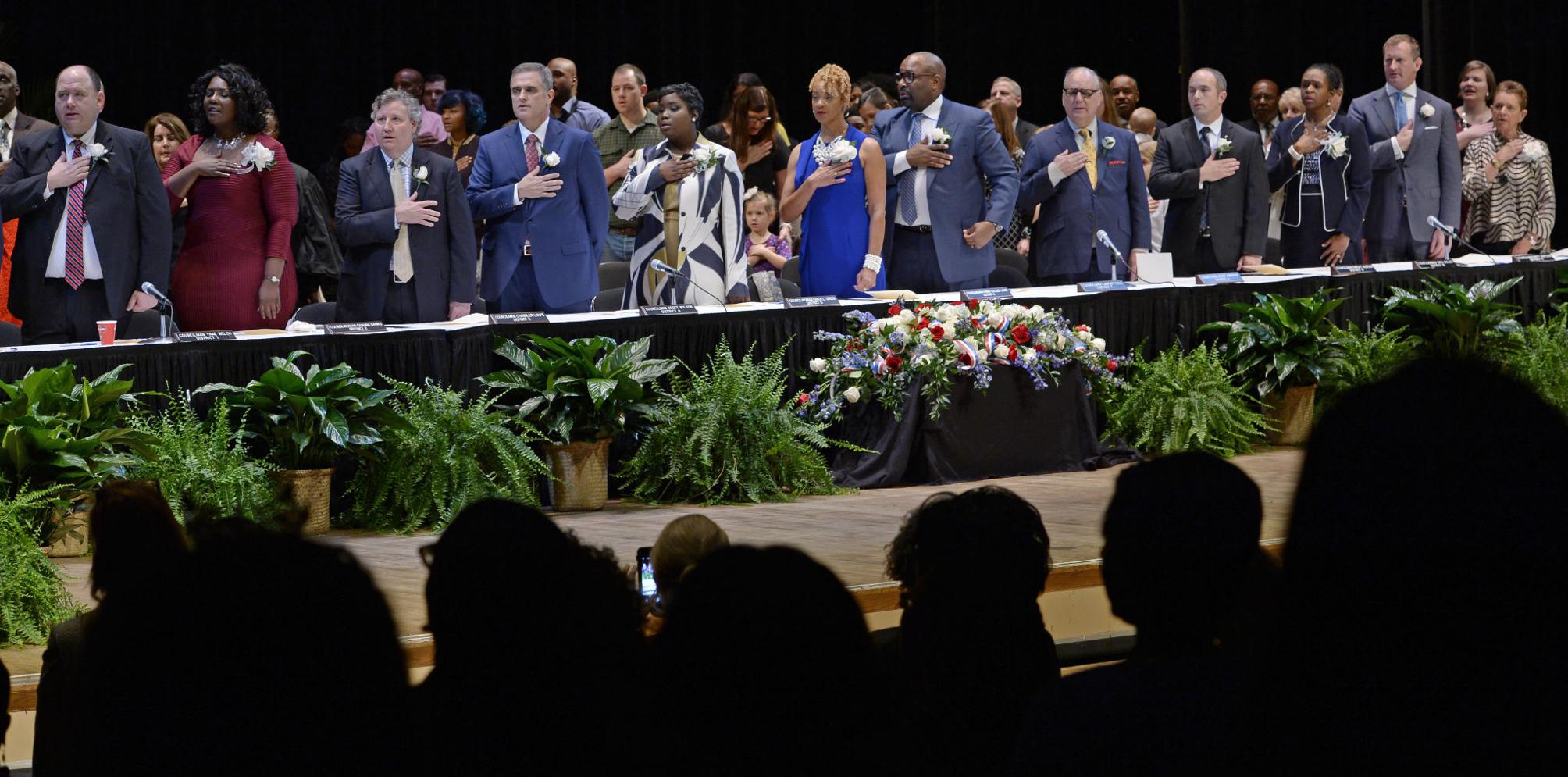 After a failed vote to reopen Baton Rouge bars, Metro Council members ...