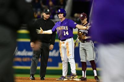 LSU loses second game to Texas A&M after Aggies' ninth-inning rally ...