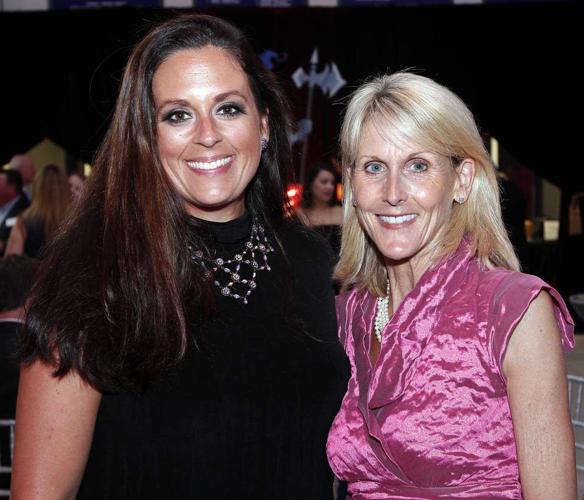 Nell Nolan: Twilight Touts | Nell Nolan | theadvocate.com