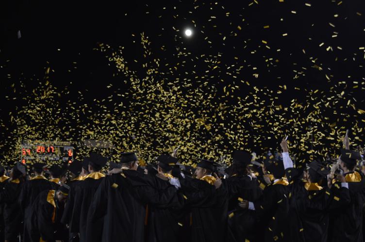 St. Amant Gators graduate in The Pit | Ascension | theadvocate.com
