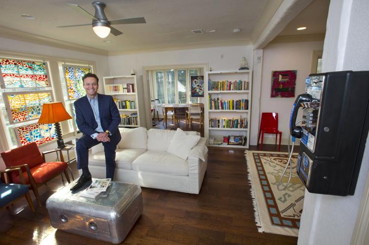 Modern-art display gives Fred Dent's Garden District home a dose of ...