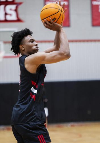 Louisville transfer Koron Davis likes fit with Ragin' Cajuns | UL Ragin ...