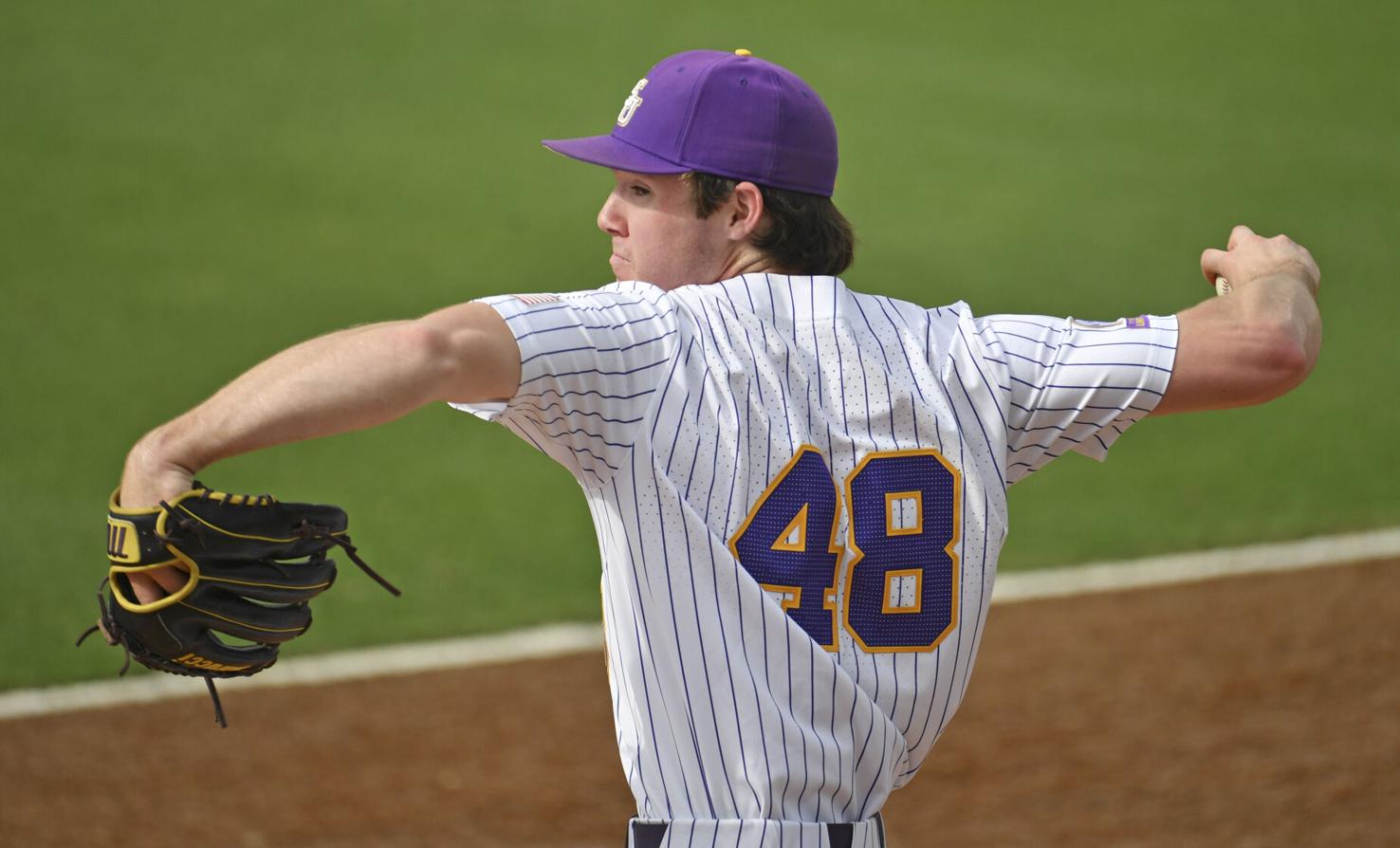 LSU baseball notebook: Mainieri reflects on Hellmers' inconsistent ...