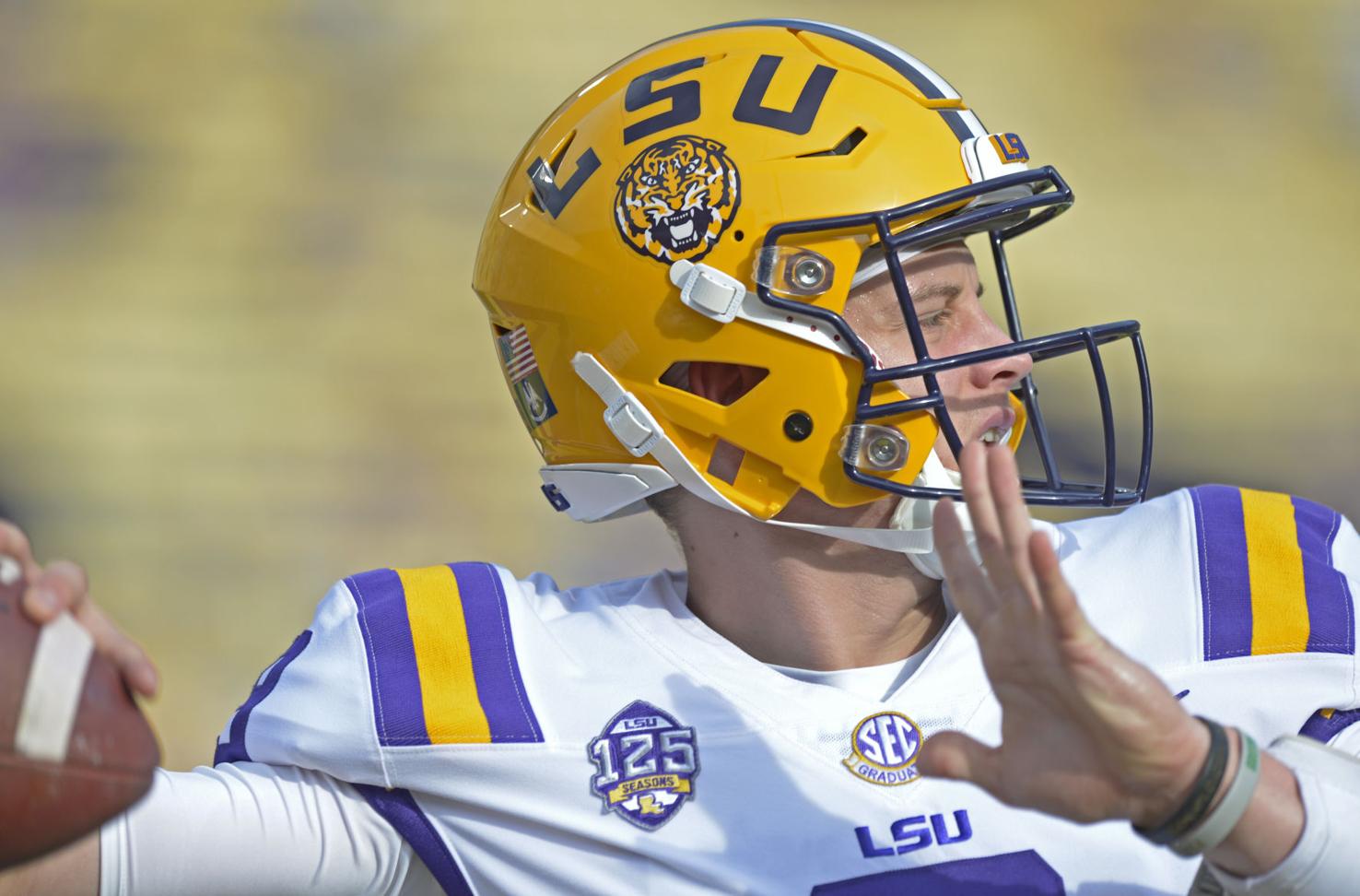 Video: Joe Burrow, JaMarr Chase hook up for their first touchdown of ...