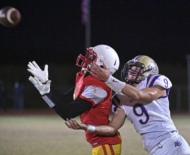 Nonselect football playoffs: Zachary seeded No. 3 in Class 5A; East ...