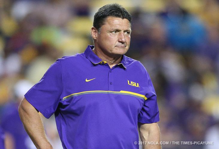 LSU spring game called for lightning delay; game completed indoors ...
