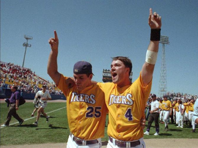 Where were you when Warren Morris hit that homer? LSU fans were dancing ...