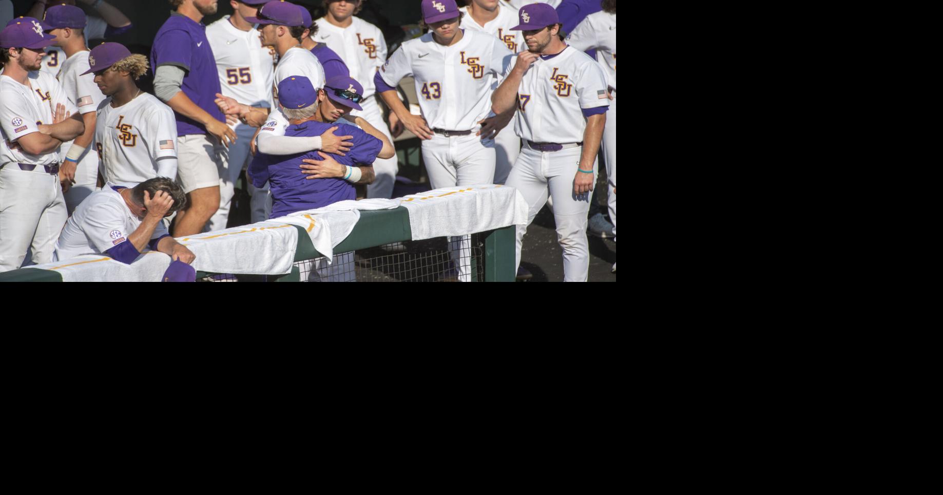 Inside the emotional final moments of LSU baseball coach Paul Mainieri ...
